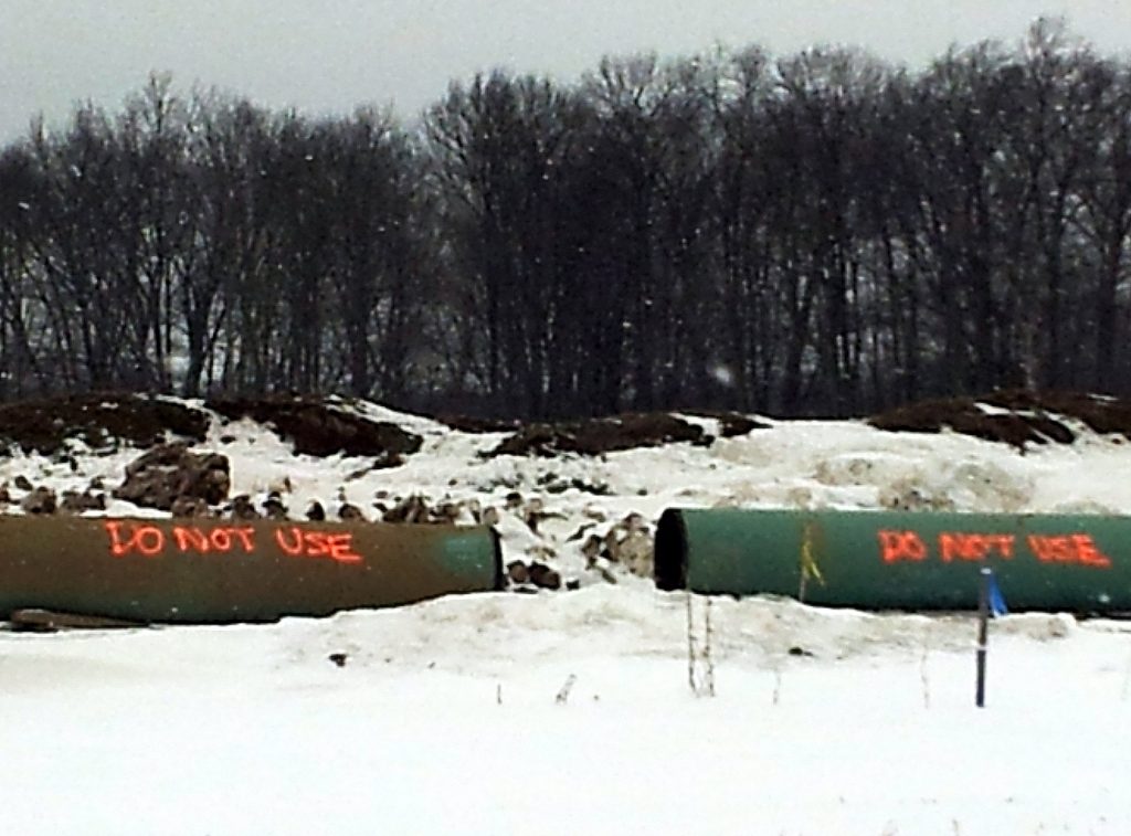 If 50 Tons of Pipe Falls From a Crane, Does Anyone See It? - Inside ...