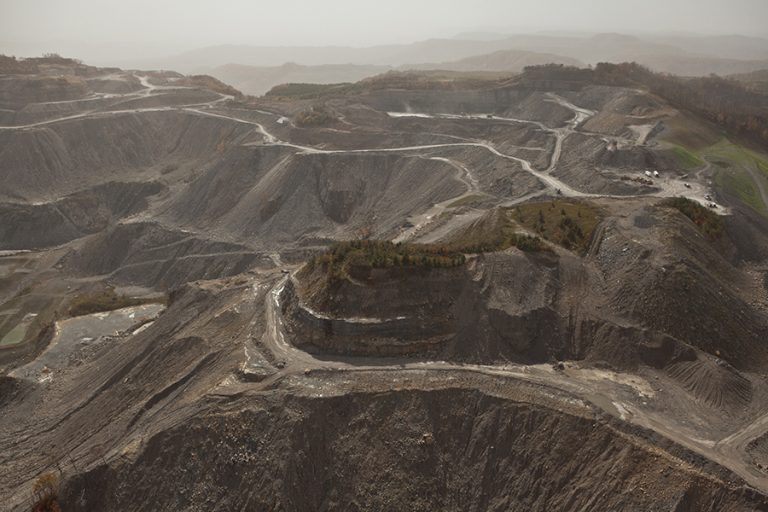 Mountaintop Mining Is Destroying More Land for Less Coal, Study Finds ...