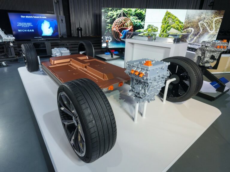 Inside Clean Energy: General Motors Wants to Go Big on EVs - Inside ...
