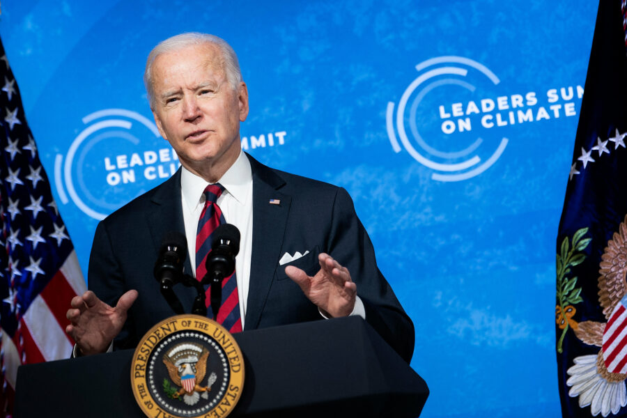 Biden’s Bet on Electric Vehicles Is Drawing Opposition from Republicans ...