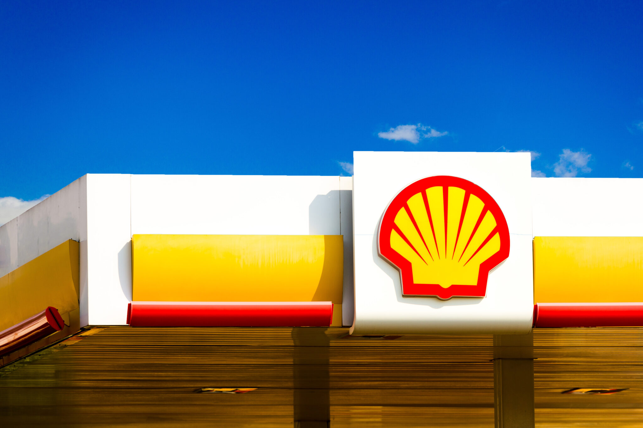 Dutch Court Gives Shell Nine Years to Cut Its Carbon Emissions by 45 ...