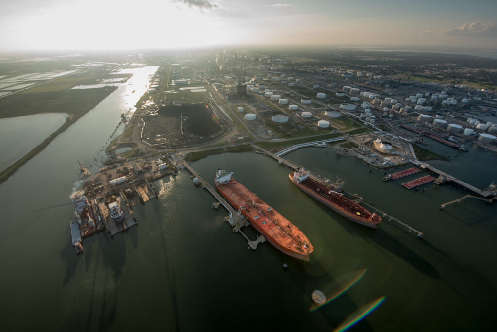 Fossil Fuel Companies Stand to Make Billions From Tax Break in ...