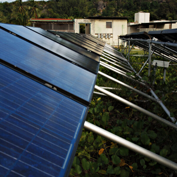 A Puerto Rico Community Pushes for Rooftop Solar as Fossil-Fuel Plants ...