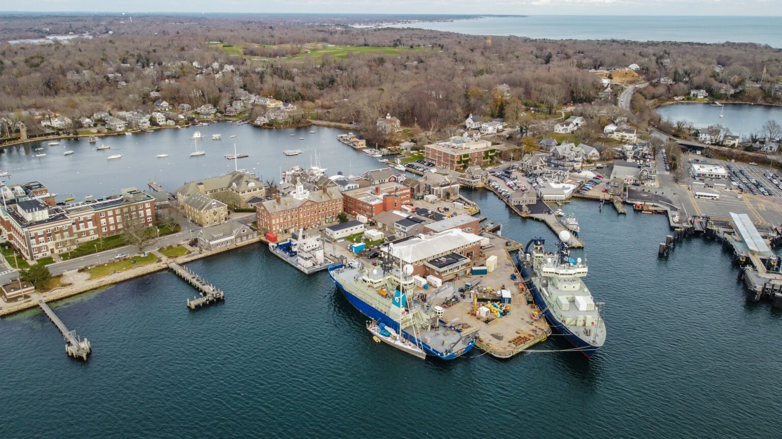 A Sprawling Superfund Site Has Contaminated Lavaca Bay. Now, It’s ...