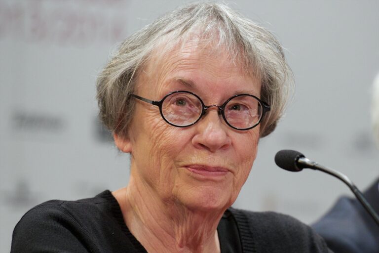 In a New Book, Annie Proulx Shows Us How to Fall in Love with Wetlands ...