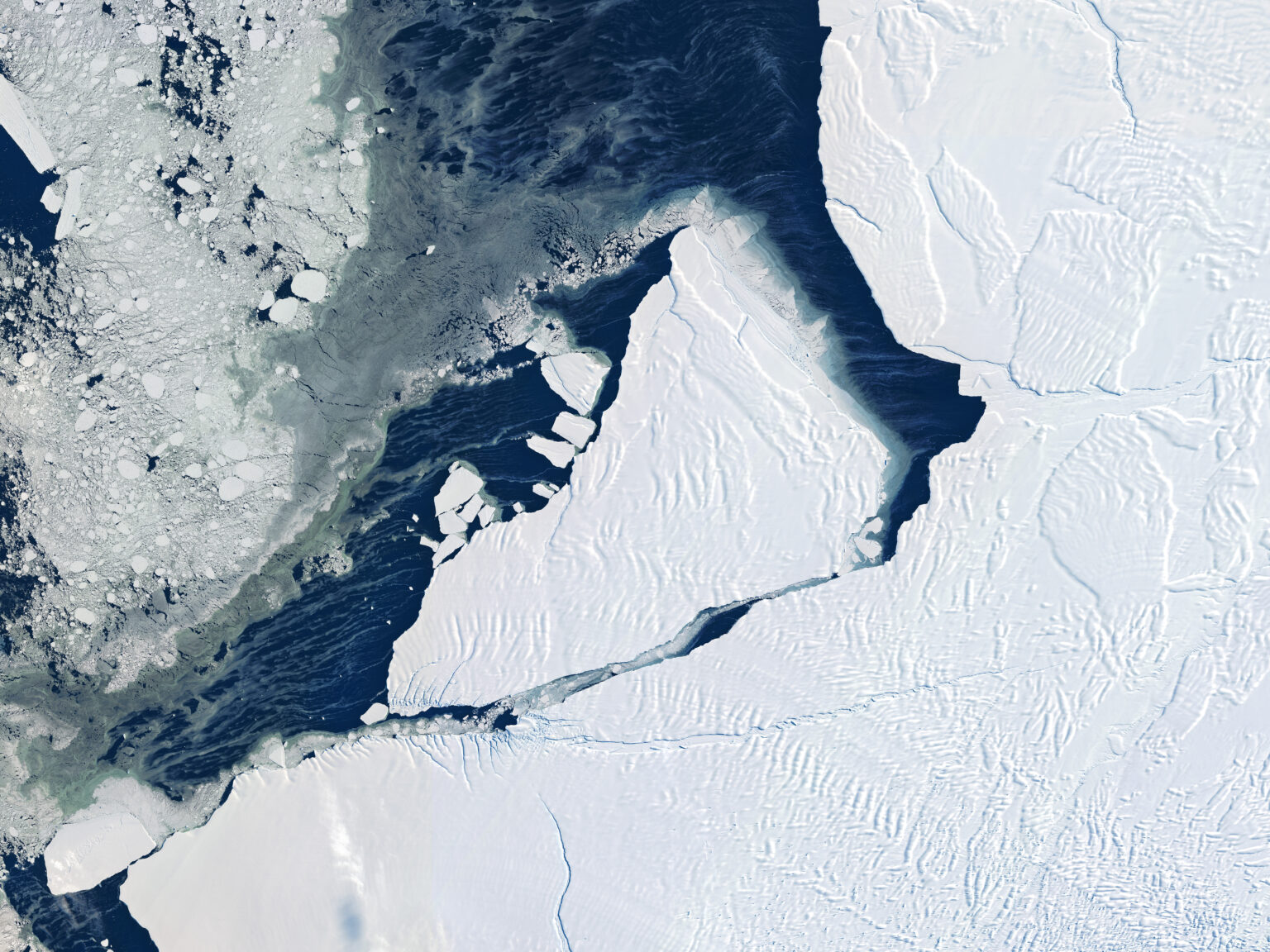 Antarctic Researchers Report an Extraordinary Marine Heatwave That ...