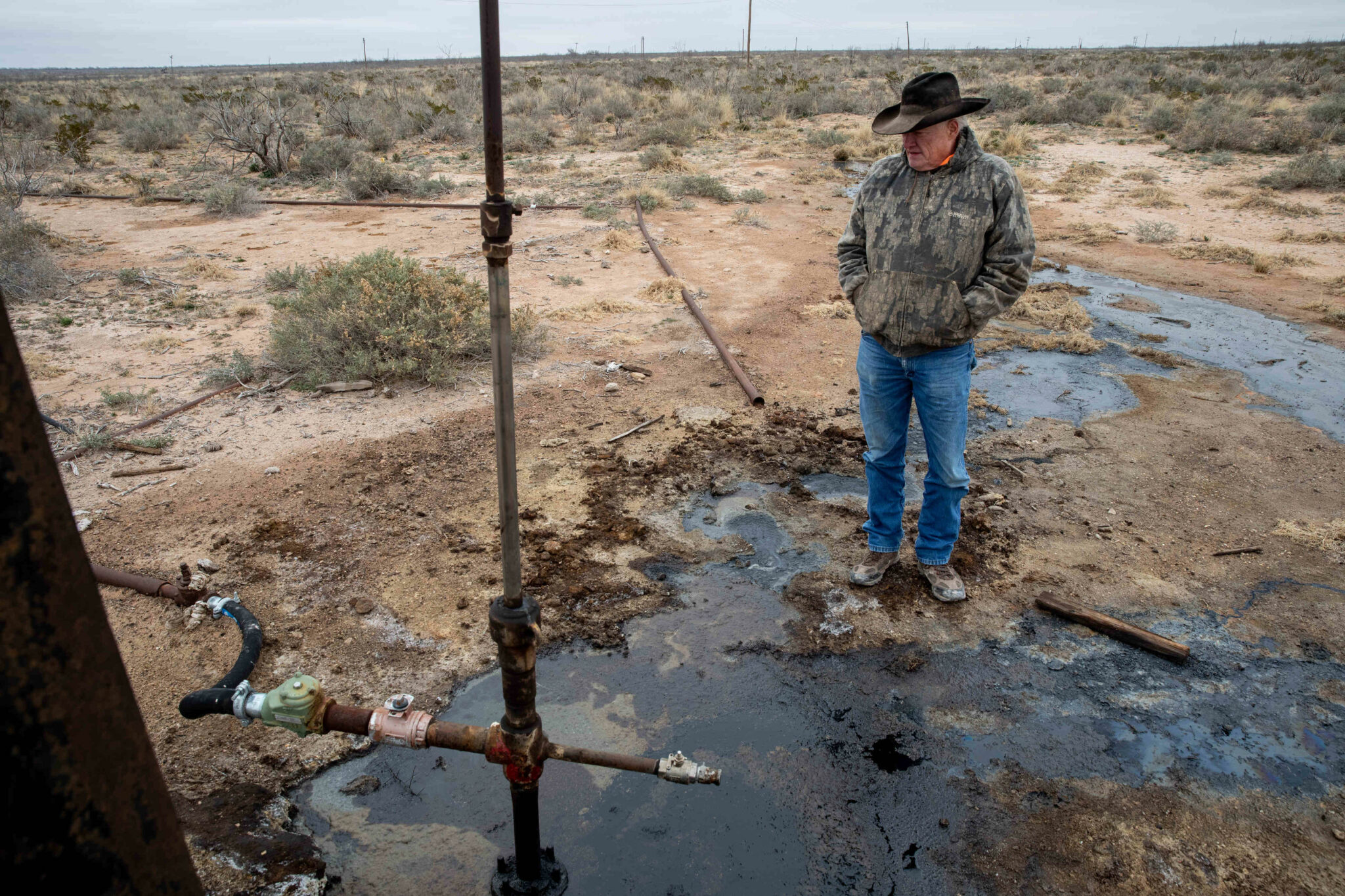 Landowners Fear Injection of Fracking Waste Threatens Aquifers in West ...