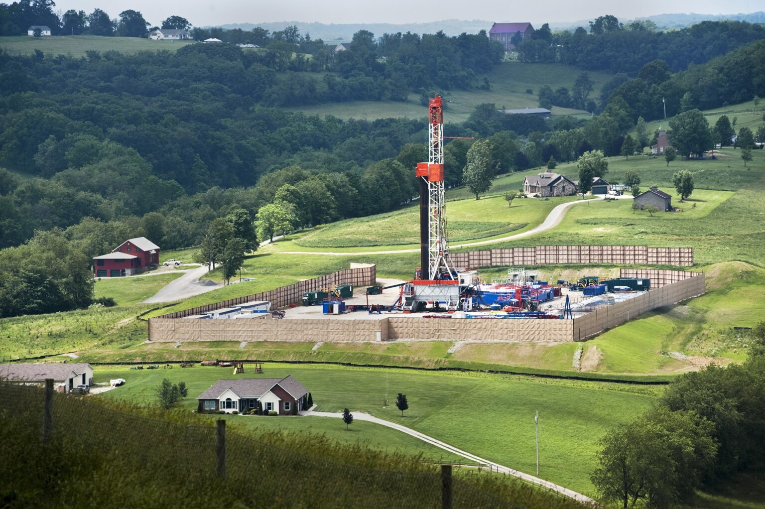 Awash in Toxic Wastewater From Fracking for Natural Gas, Pennsylvania ...