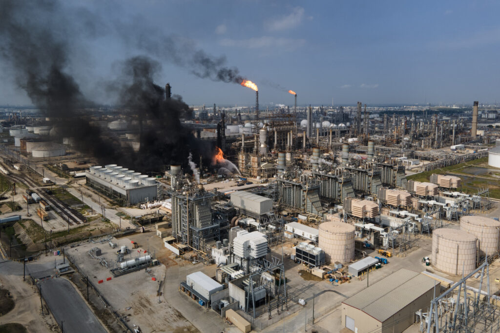 Shell Refinery Unit Had History of Malfunctions Before Fire - Inside ...