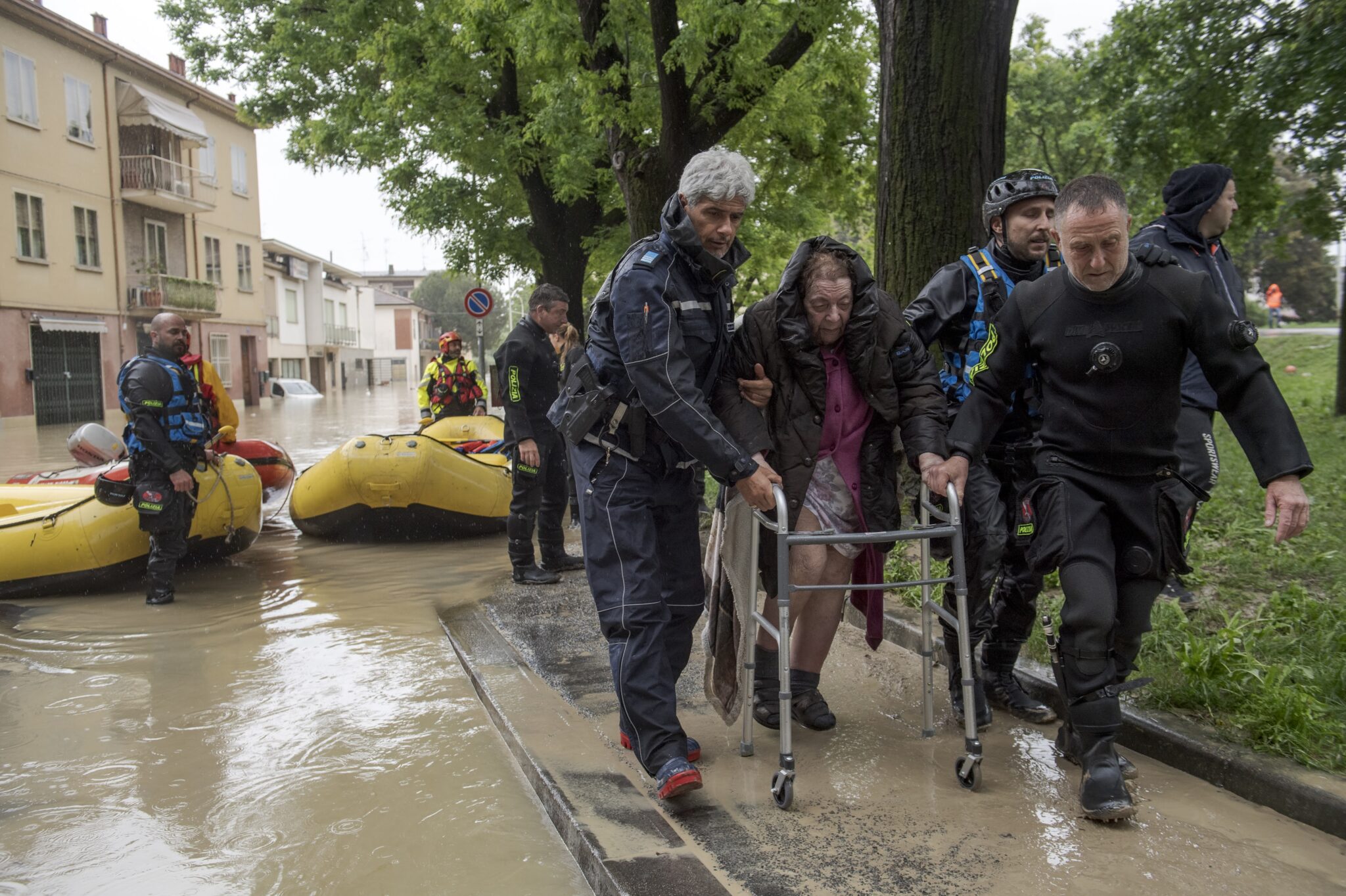 Global Warming Fueled Both the Ongoing Floods and the Drought That ...