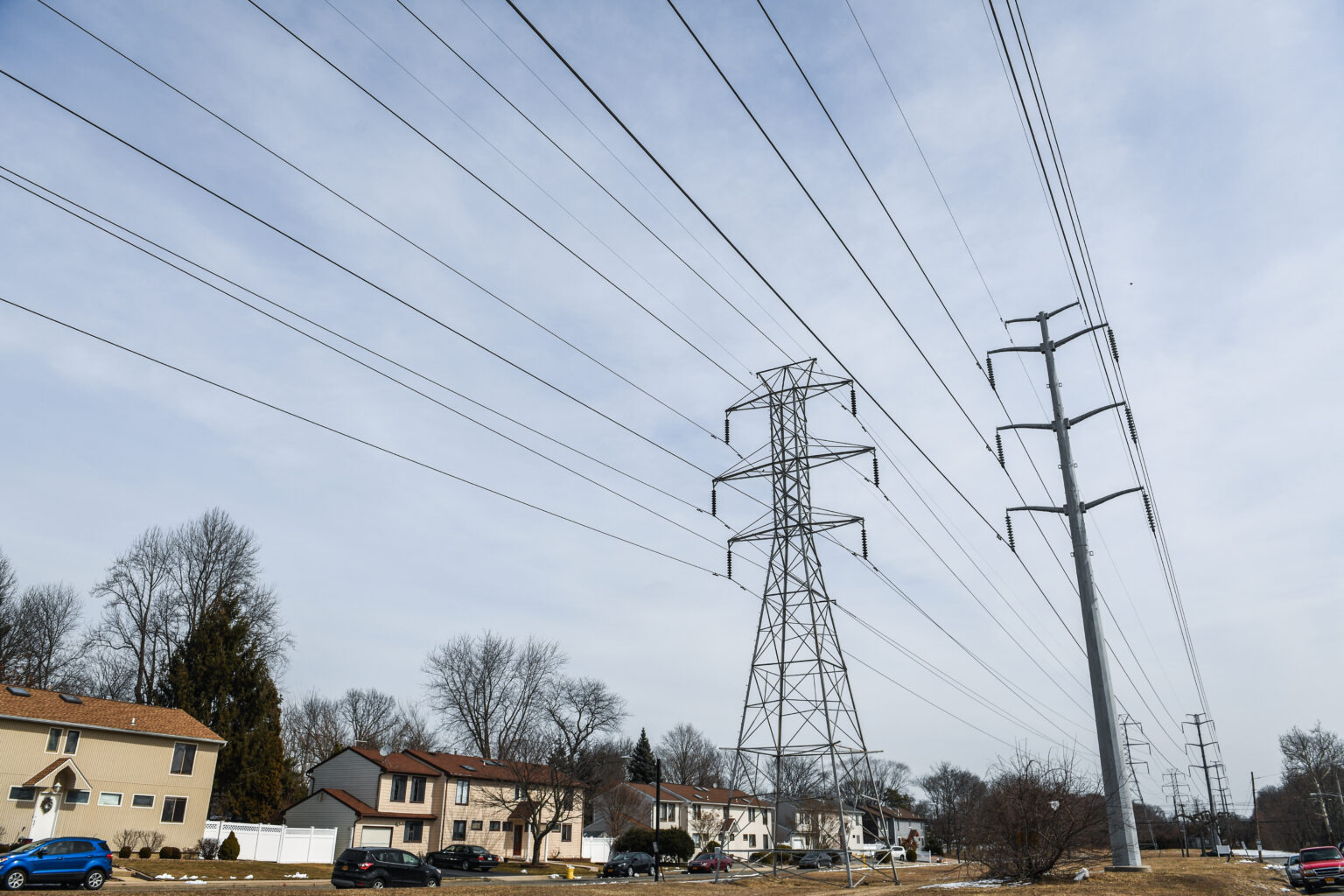 States Test an Unusual Idea: Tying Electric Utilities’ Profit to ...
