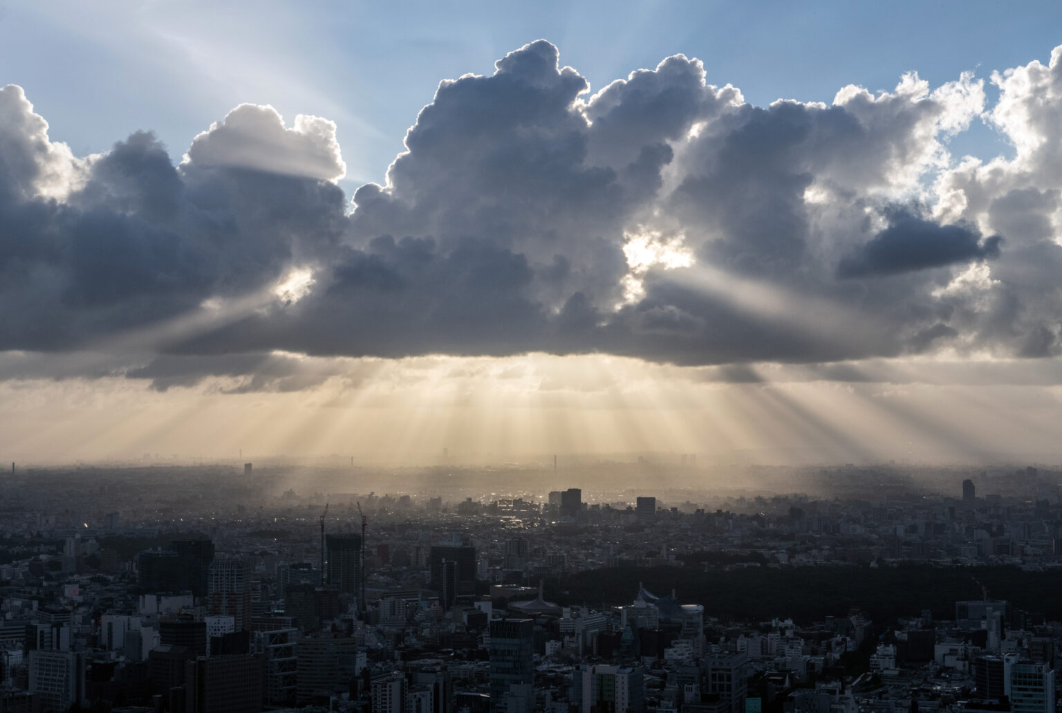 Geoengineering Faces a Wave of Backlash Over Regulatory Gaps and ...