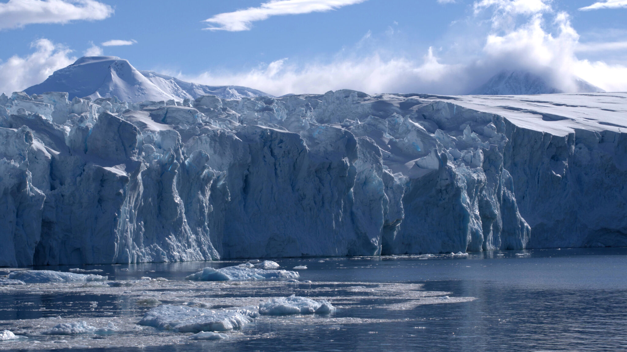 Listening for Whale Sounds 1,000 feet Deep in the Antarctic Ocean ...
