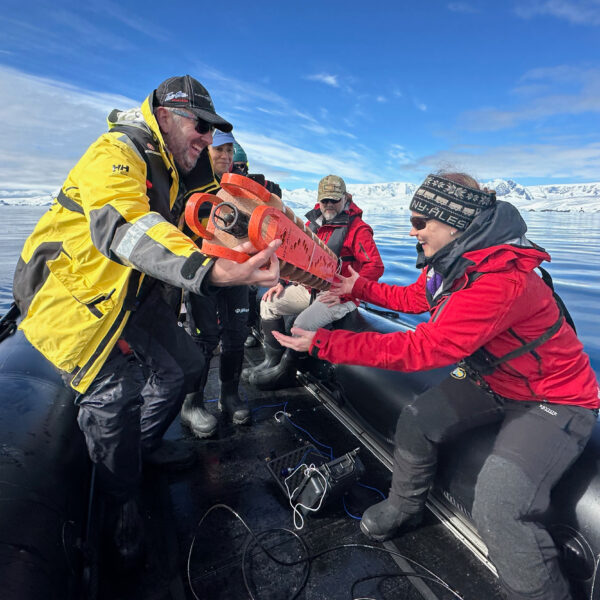 Charting Whale ‘Superhighways’ for Conservation - Inside Climate News
