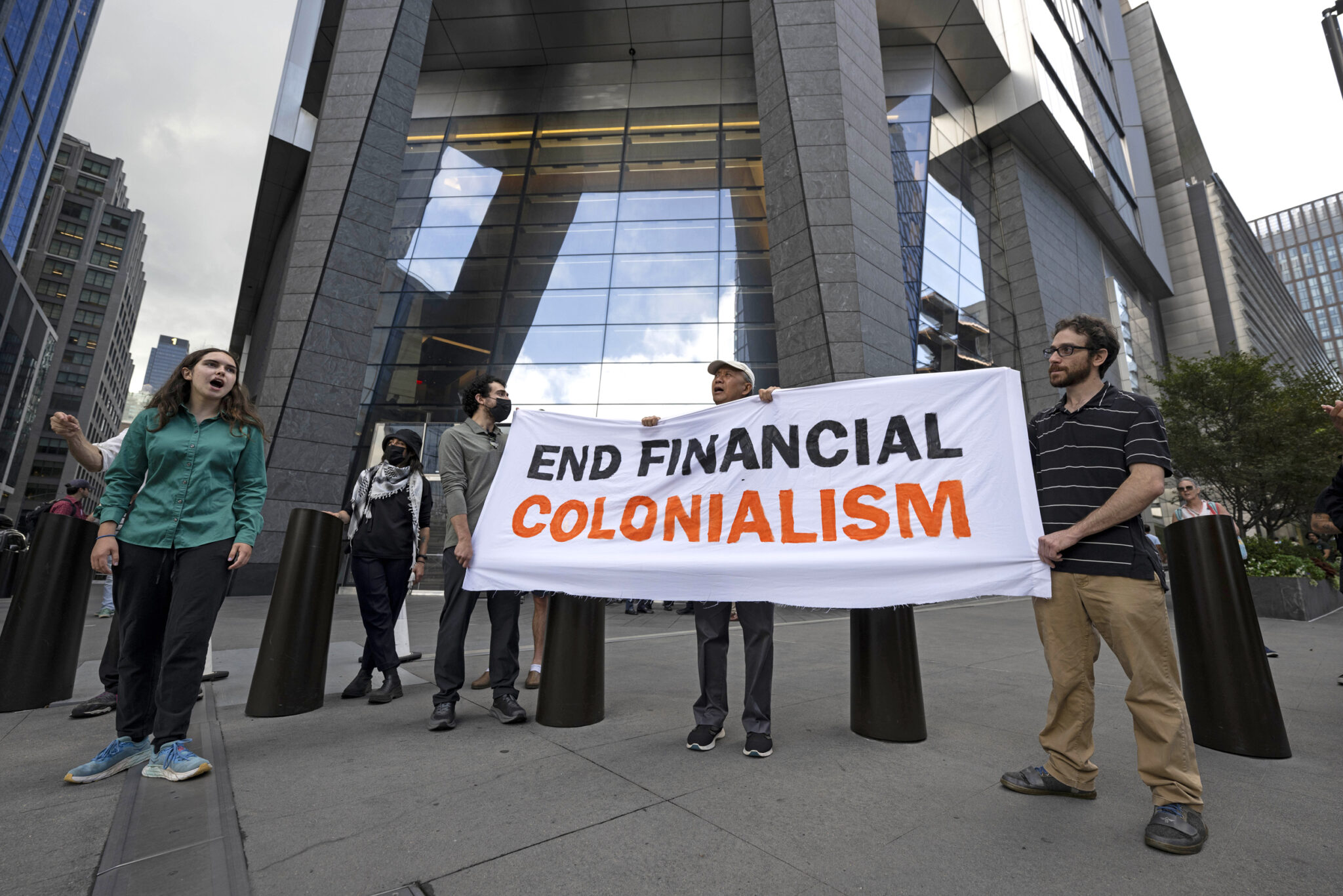 Activists Target Wells Fargo for Dropping its Climate Commitments ...