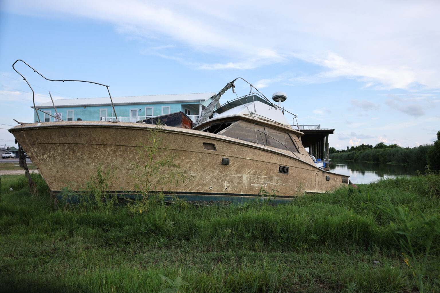 Supercharged Hurricanes Mean More 'Ghost Boats' Haunting Waterways - Inside Climate News