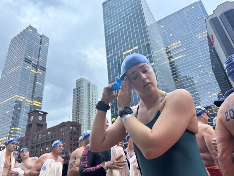 ‘A Really Monumental Day’ for Chicago River: Clean Enough for Hundreds ...