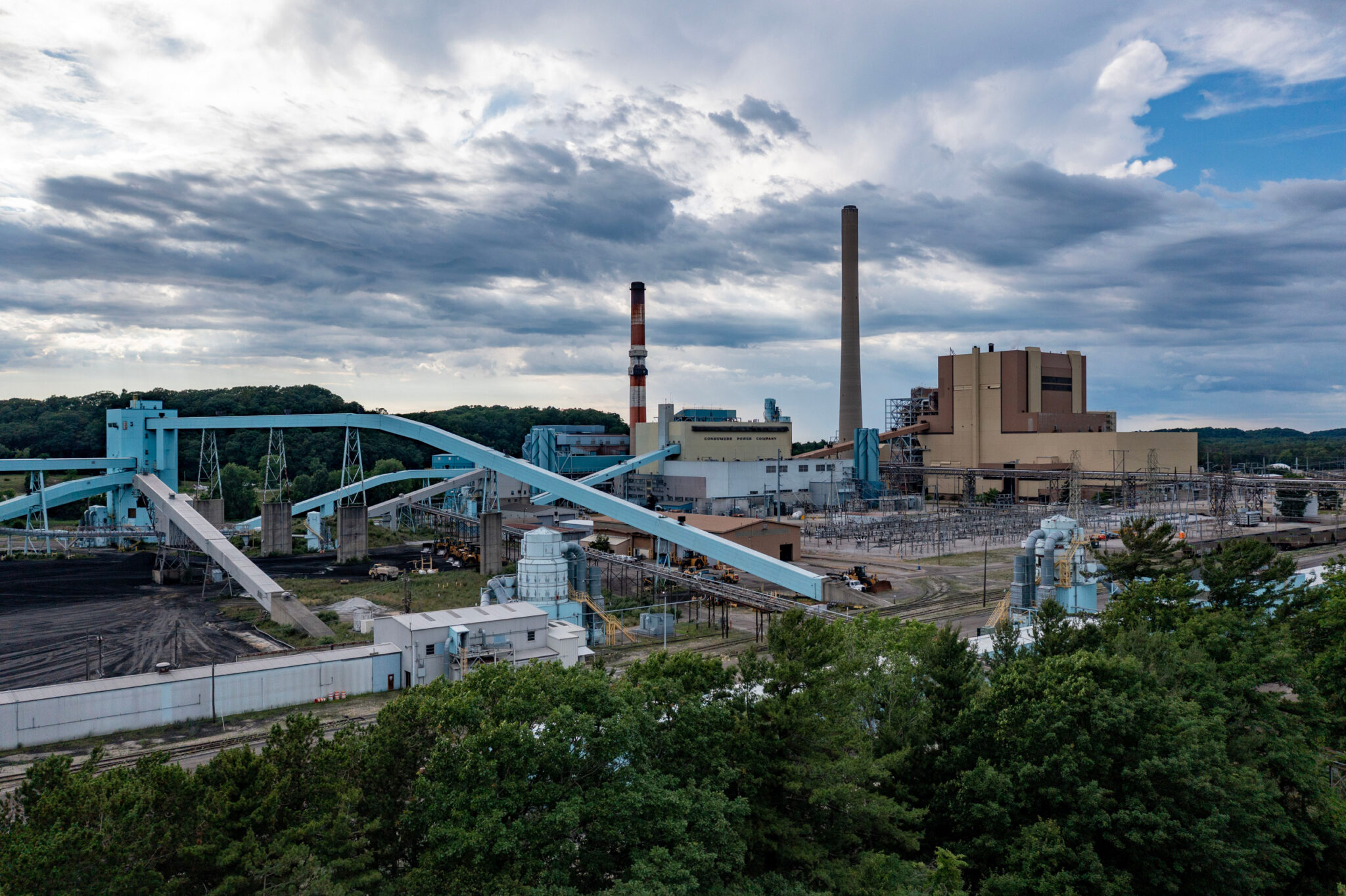 Trump’s Order to Keep Michigan Coal Plant Running Has Cost $80 Million ...