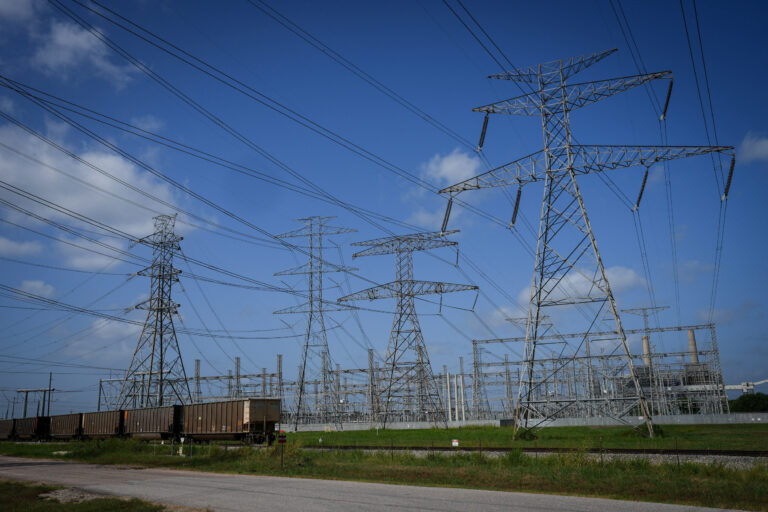 As Data Centers Jostle to Get on Texas’ Grid, ERCOT Promises New Rules ...