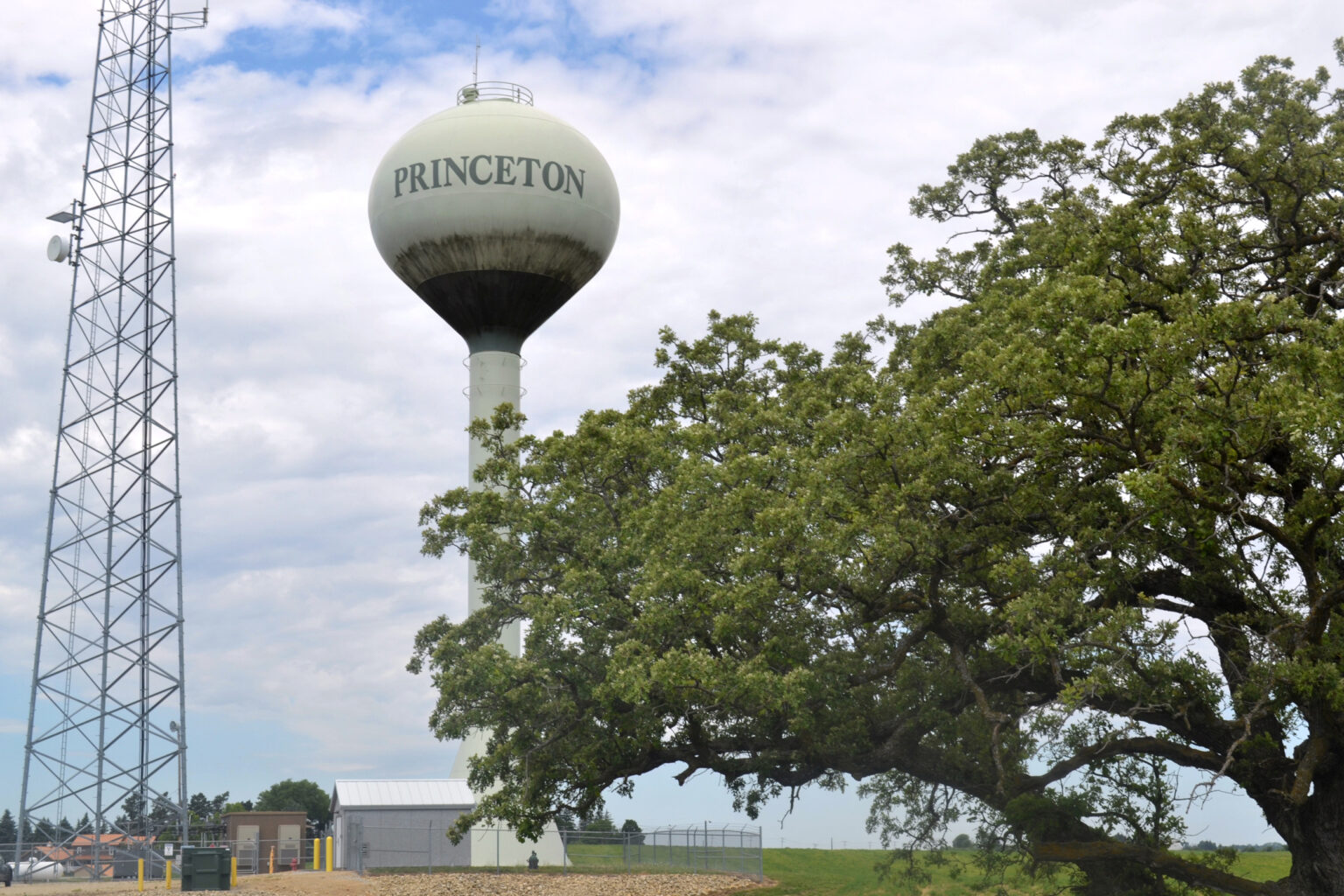 An Iowa Town Spent $800,000 On a New Well. It Pumps Undrinkable Water ...